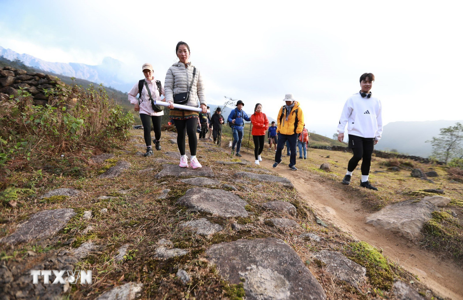 Đường đá cổ Pavie Lai Châu - Hành trình khám phá trăm năm giữa đại ngàn ...