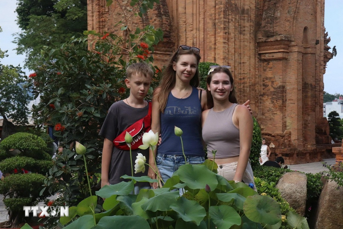 Khánh Hòa: Điểm đến yêu thích của du khách Nga trở lại mạnh mẽ | Vietnam+ (VietnamPlus)