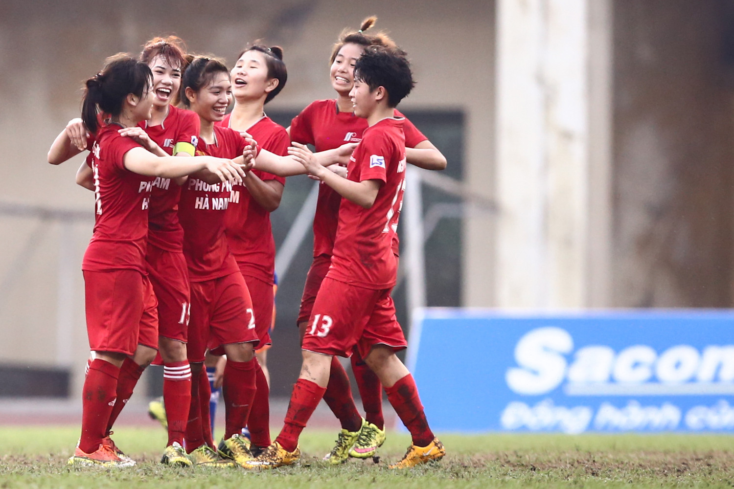 [Photo] Sao U16 Việt Nam mang về ngôi hậu cho U19 Phong Phú Hà Nam | Vietnam+ (VietnamPlus)