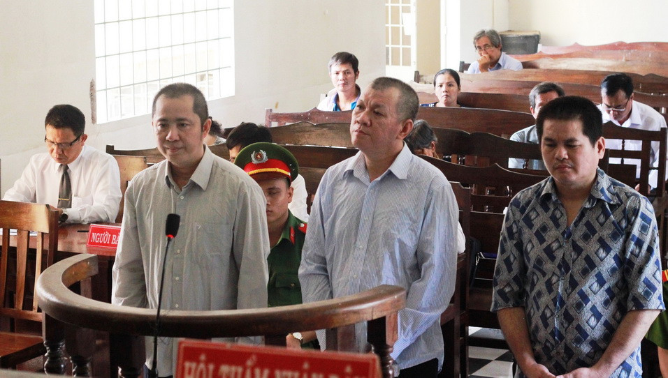 Xét xử vụ cán bộ ngân hàng ACB Tây Ninh làm thất thoát 19 tỷ đồng ...