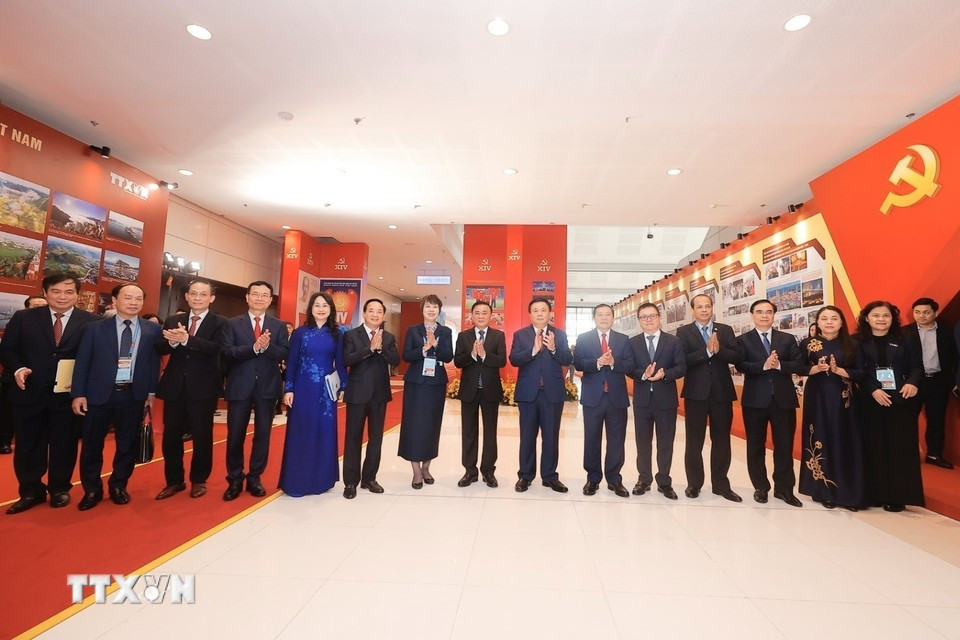 Pembukaan Pusat Akhbar untuk Kongres Kebangsaan ke-14 Parti Komunis ...